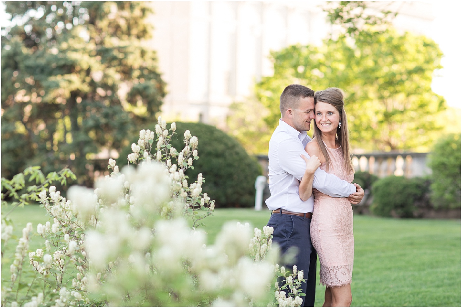 SPRINGFIELD DOWNTOWN SPRING ENGAGEMENT PHOTOGRAPHY - Jill Gum Photography