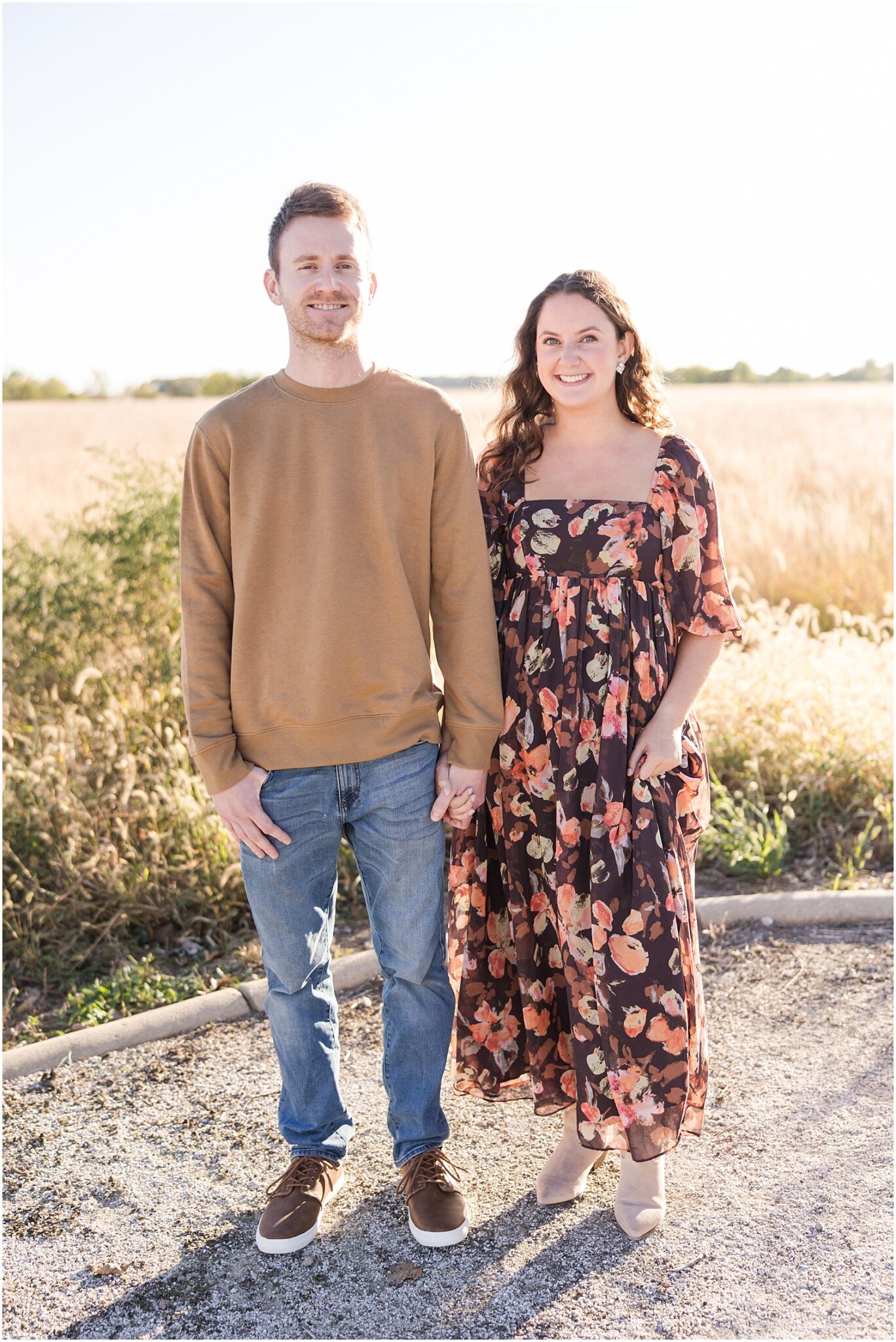 CENTRAL ILLINOIS OUTDOOR FALL ENGAGEMENT PICTURES